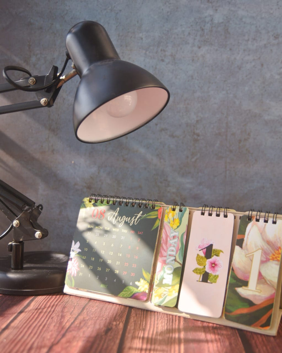 2025 Daily Flip Desk Calendar - Free to Recycle – Made With Love Paperies