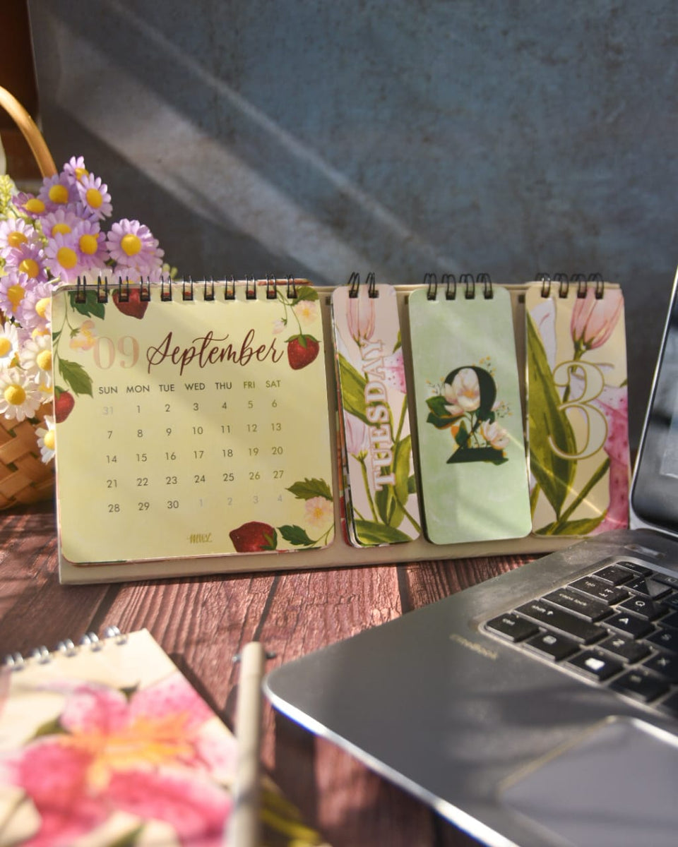 2025 Daily Flip Desk Calendar - Free to Recycle – Made With Love Paperies